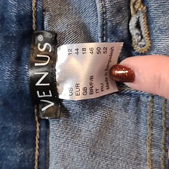 VENUS | Jeans | Venus Brand Denim Capri | Poshmark
